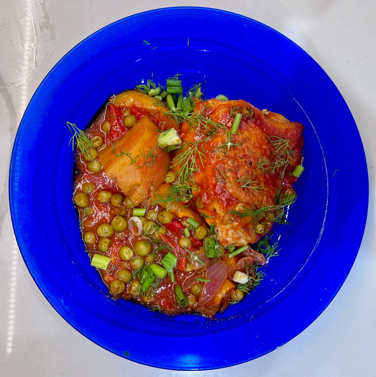 Kotopoulo me Araka – Greek Chicken with Peas – KINDA GREEK